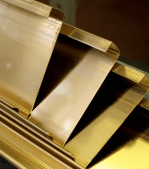 Home | Dahlstrom Roll Form | Roll Formed Parts & Metal Mouldings